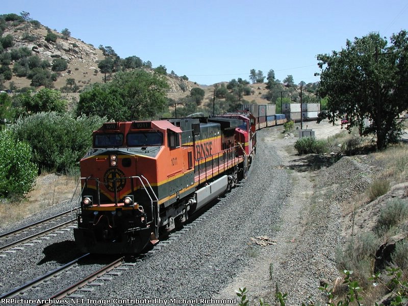 BNSF 1011
